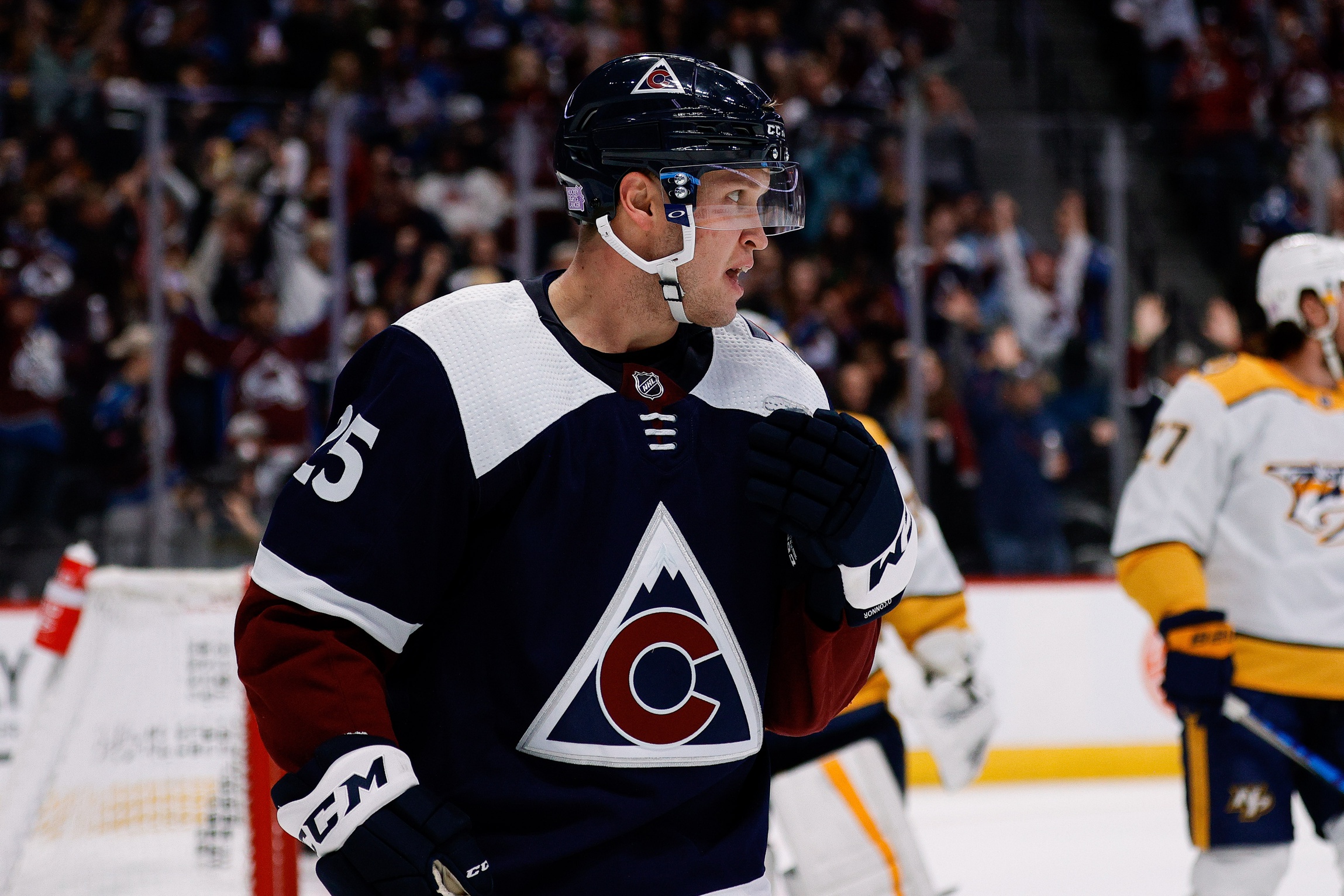 Second period offensive outburst pushes Avalanche to 5-3 victory over ...