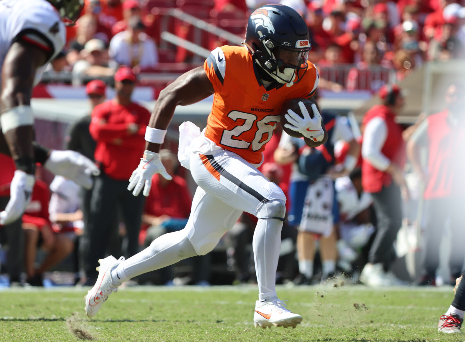 Denver Broncos RB Tyler Badie ruled out with back injury vs. New York ...