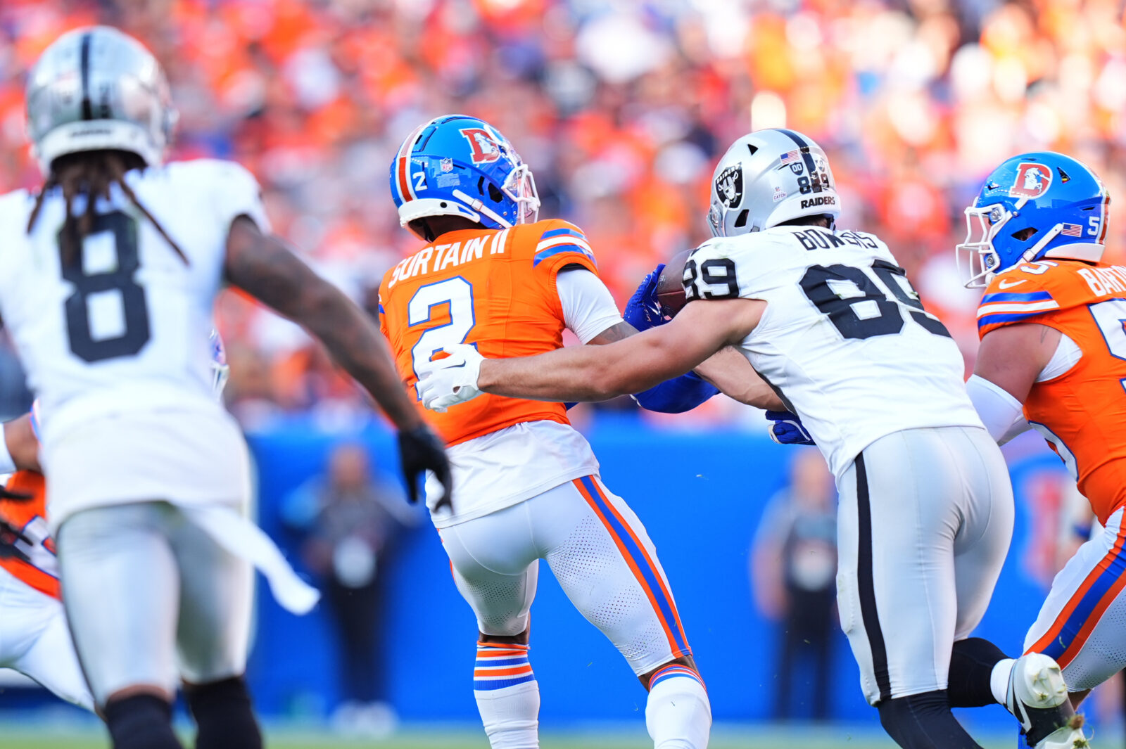 Denver Broncos snap Raiders streak behind Bo Nix's second half, PS2's ...